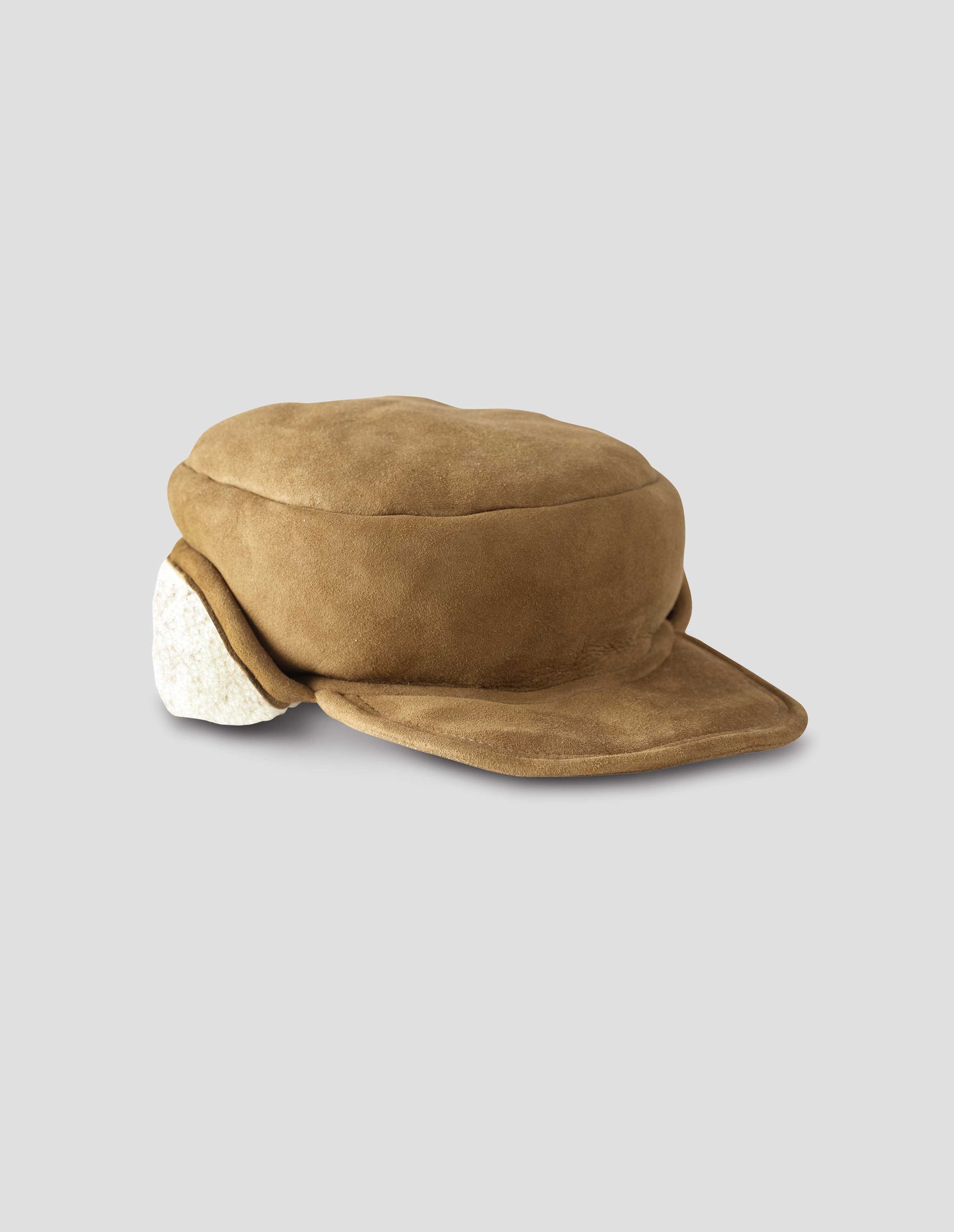 Tan and ecru sheepskin Press Stud Shearling Cap | Margaret Howell